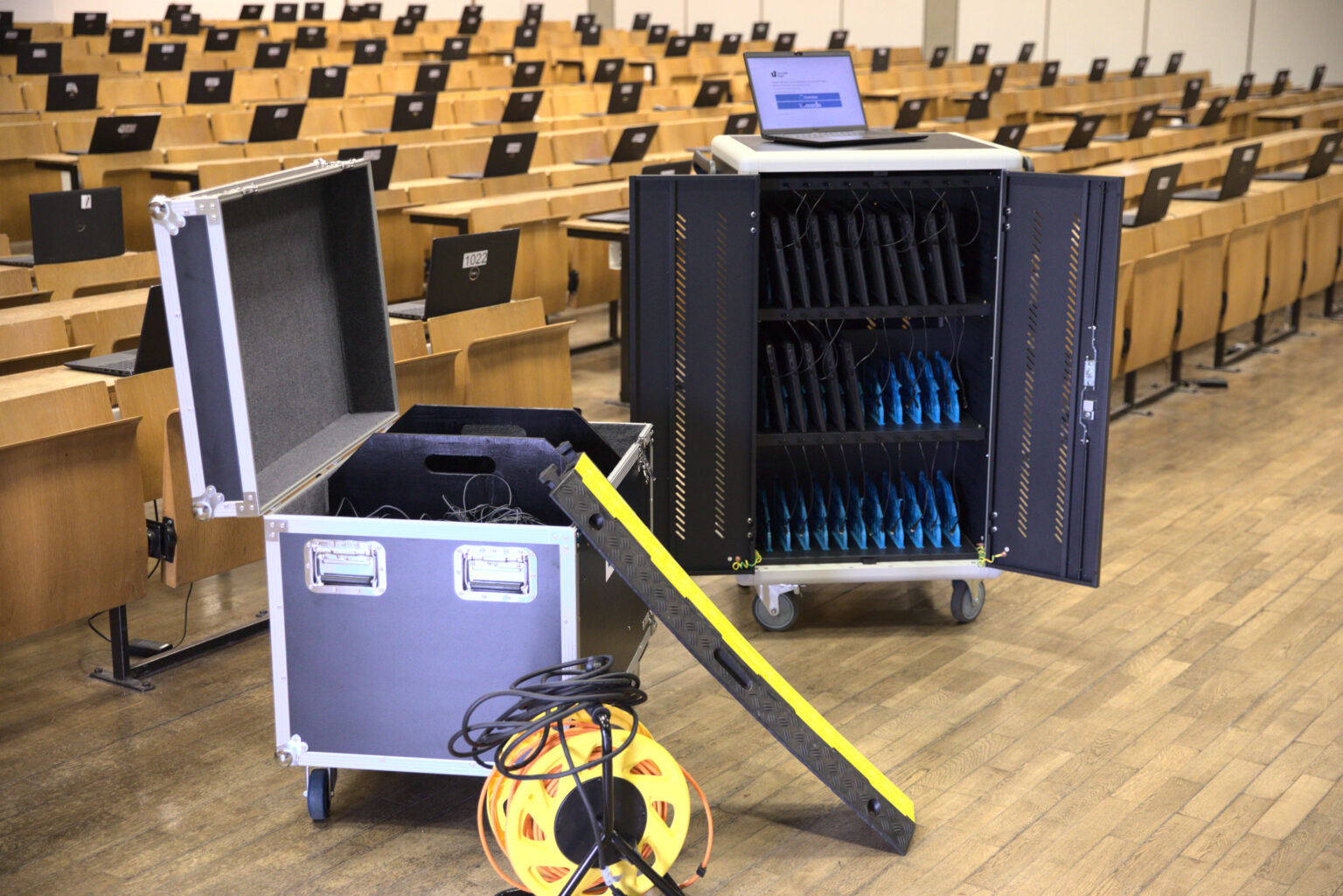 Projekt X-Moodle - ZIMT Uni Siegen